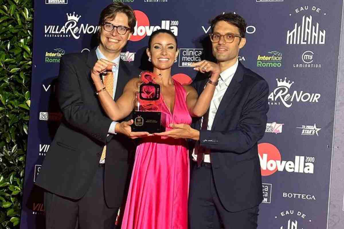 Monica Bertini, curve pericolose: il vestito è rovente